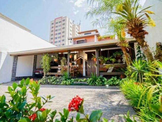 CASA GRANDE COM PISCINA EM GUARULHOS