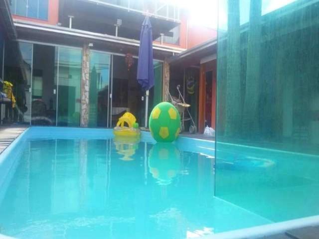 CASA GRANDE CLIMATIZADA COM PISCINA!