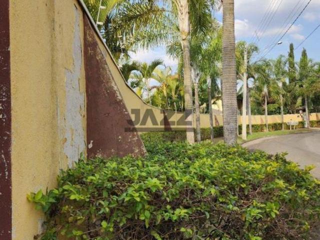 Casa grande de 8 dormitórios no Residencial Vale das Laranjeiras em Indaiatuba SP