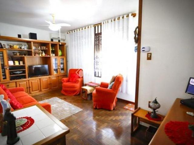 Casa grande no 3 Figueiras