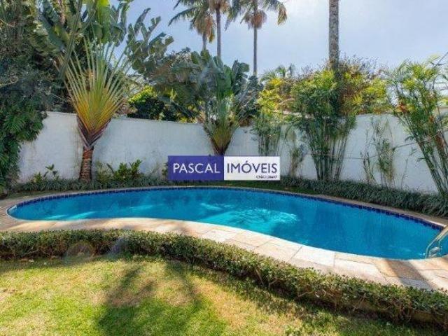 Casa Granja Julieta 3 Dormitórios e 4 Vagas