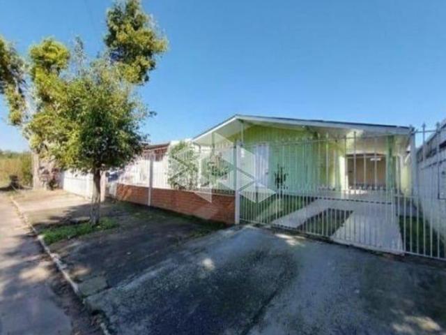 Casa harmonia 2 dormitórios, 2 vagas, 2 vagas cobertas com lavanderia nos fundos