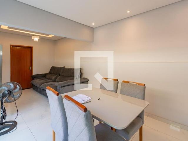 Casa, Heliópolis, 2 Quartos, 80 m2 Belo Horizonte