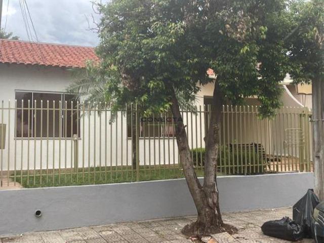 Casa | Hilda Mandarino | Londrina