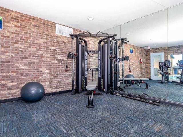 Casa Hills at Dallas West 2 Bedroom Apartment for Rent at 4105 S Cockrell Hill Rd, Dallas, TX 75236