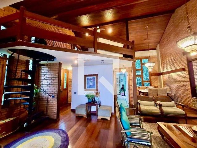 Casa, Itaipu, 4 Quartos, 240 m2 Niterói