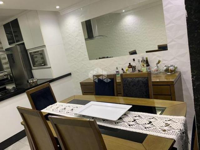 CASA ITAQUERA COM 3 QUARTOS