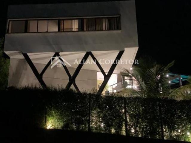 CASA ILHABELA ALTO PADRÃO COM VISTA PARA O MAR