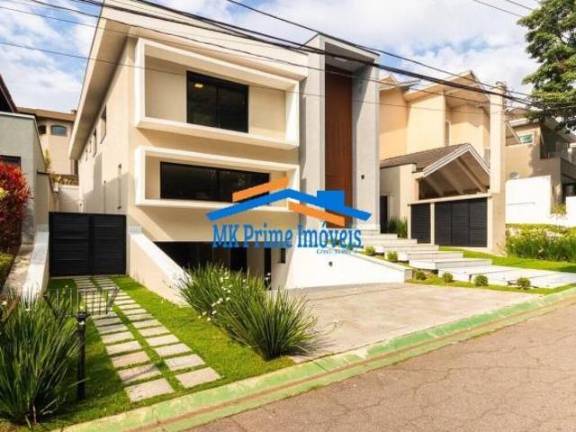 Casa Imponente com Elevador e Garagem Magnífica – Alphaville 4