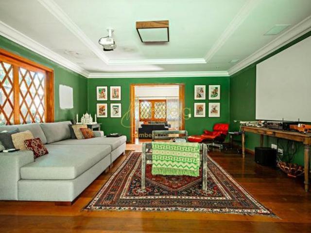 CASA IMPECÁVEL AO LADO DO HOSPITAL ALBERT EINSTEIN 4 SUITES 5 VGS JARDIM PISCINA