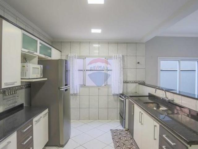 Casa impecável em Sorocaba! 204 m², 3 quartos