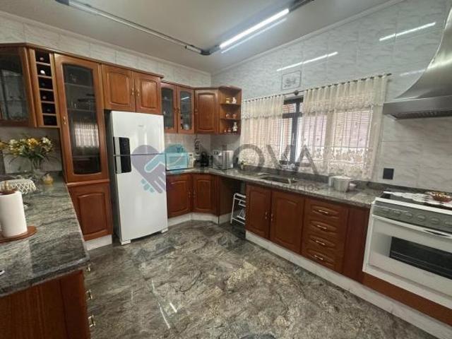 CASA IMPECÁVEL NO CARMO PRONTA PARA MORAR