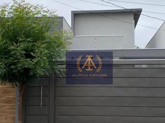 CASA IMPECÁVEL NO SANTO ANTÔNIO | 3 QUARTOS E 2 VAGAS