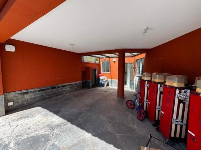 Casa Imperdível no Belvedere, BH