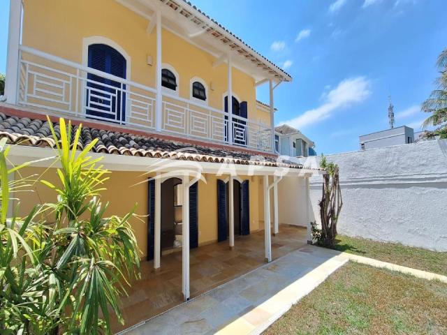 Casa in R IVALDO DE AZAMBUJA