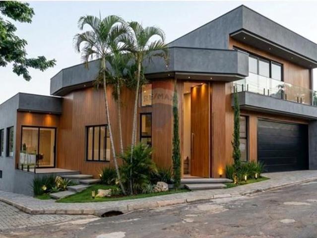 Casa Incrível no Condomínio Avalon Jardim Botânico