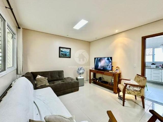 Casa incrível em condomínio fechado com 4 vagas de Garagem Ponta da Praia