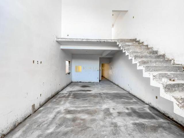 Casa indenpendente à venda no bairro Manoel Corrêa