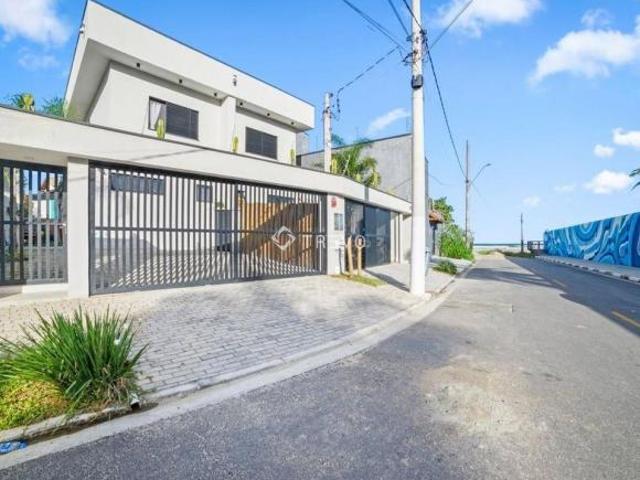 CASA INDEPENDENTE À VENDA COM VISTA PARA O MAR, 3 DORM/4 WC/2 VAGAS EM BERTIOGA