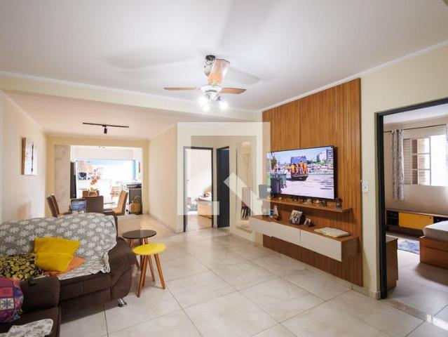 Casa, Independência, 3 Quartos, 380 m2 Taubaté