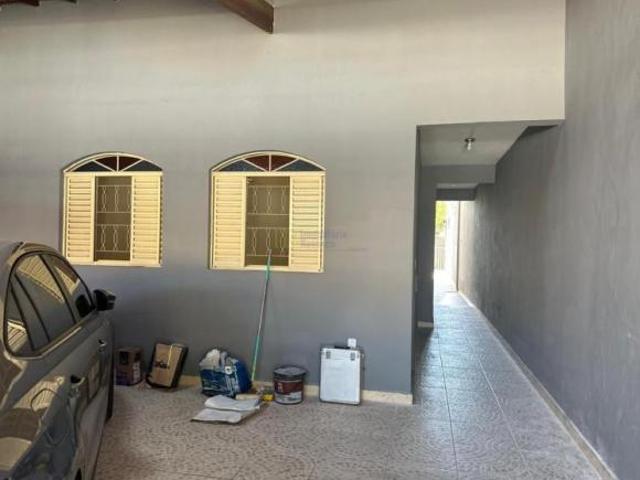 CASA INDIVIDUAL 02 VAGAS