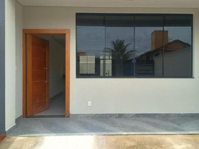 Casa Individual 03 qts com suite e varanda, quintal com area gourmet, Boa Esperança, Santa Luzia MG