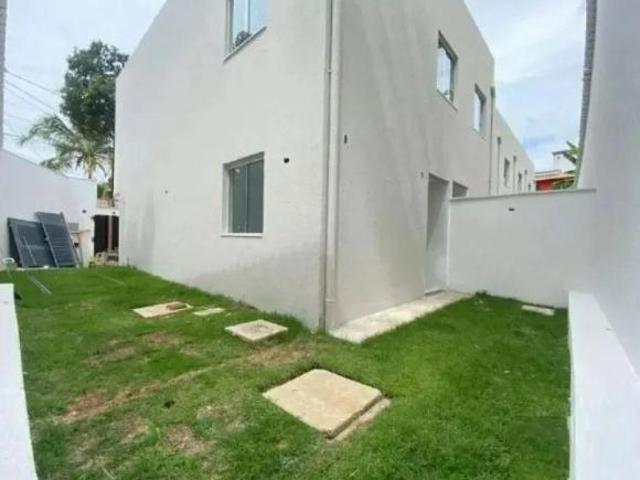 Casa individual 03 qts. 02 vg. R$650K