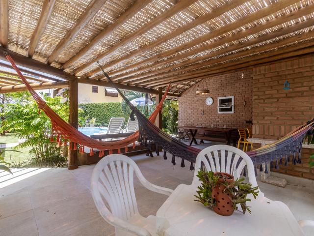 Casa individual apenas 100 m do mar