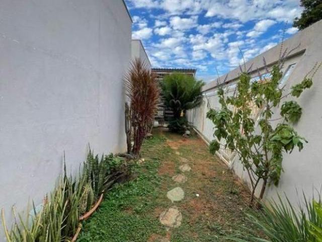 Casa Individual no Boa Esperança 4 quartos Porteira fechada