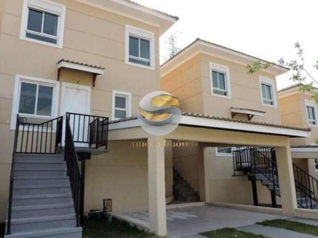CASA ISOLADA, 170m², COM 3 SUÍTES. CONDOMÍNIO FECHADO NO JARDIM DA GLÓRIA