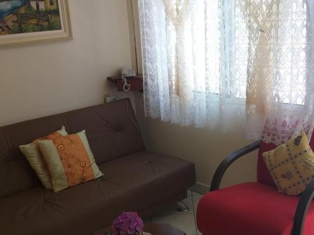 Casa Isolada 2 qtos, sala, coz, 2 banh, quintal próx praia comerc $ 500.mil