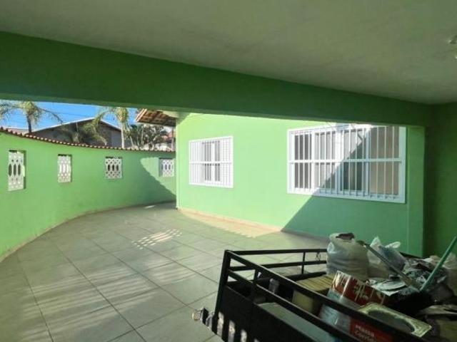 CASA ISOLADA 2 QUARTOS, 1 SUÍTE BALNEÁRIO FLÓRIDA PRAIA GRANDE/SP