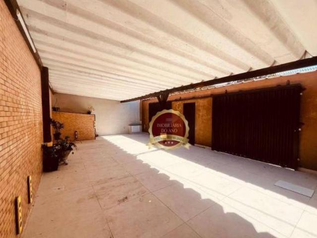 Casa Isolada 4 quartos 4 Suítes com Edícula, 4 Vagas, e piscina