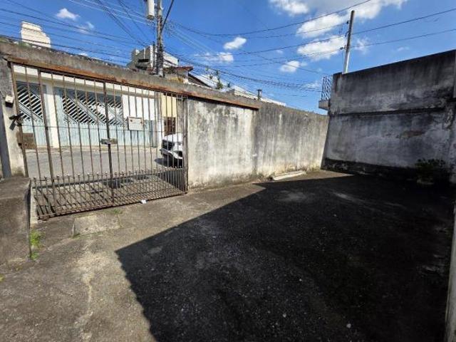Casa Isolada com 270² com 2 Quartos à venda no bairro Taboão em Dia