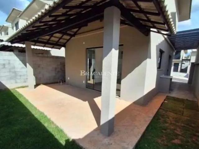 Casa Isolada à Venda em Valinhos/SP Village Spadaccia 3 Dormitórios 121m²