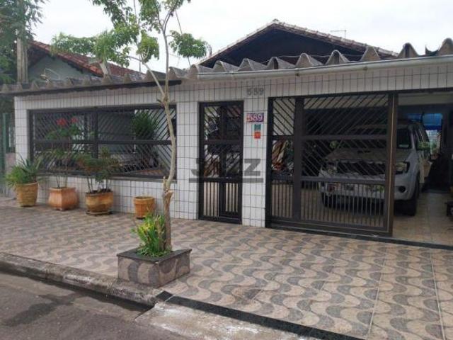 Casa Isolada à Venda no Jardim Imperador 250M² Lado Praia com Edícula Conforto, Espaço e Estil