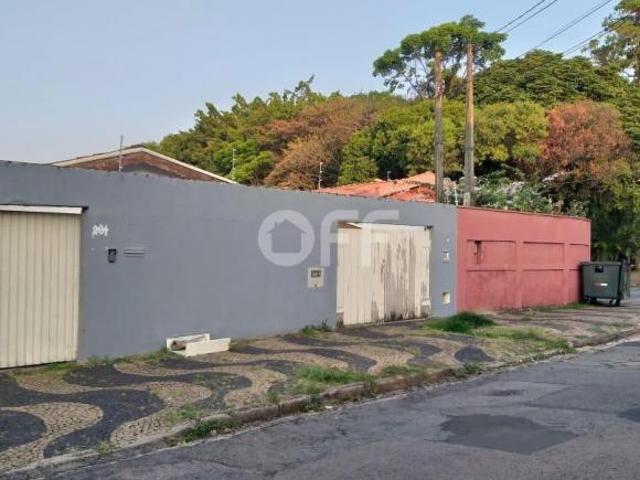 CASA ISOLADA DE 3 DORMITÓRIOS!