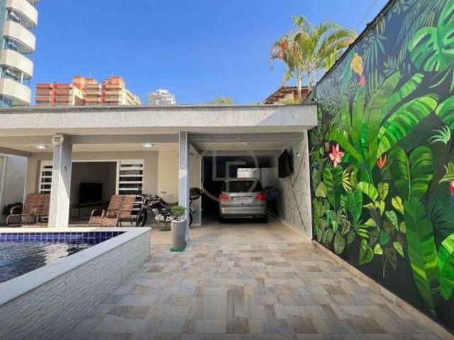 Casa Isolada de Alto Padrão Próximo a Praia