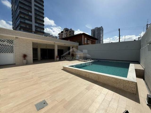Casa ISOLADA e LINDO acabamento no MATILDE, 3 dormitórios, jardim, confira em Praia Grande