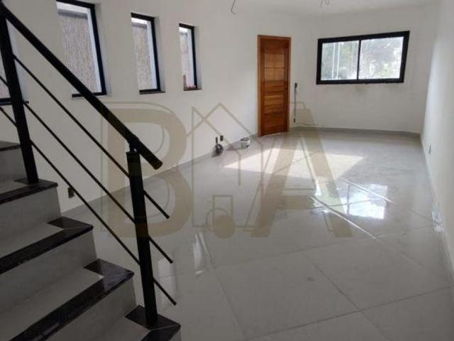 CASA ISOLADA, Nova, 129m², 3 SUÍTES, GOURMET, QUINTAL GRANDE, 3 VAGAS