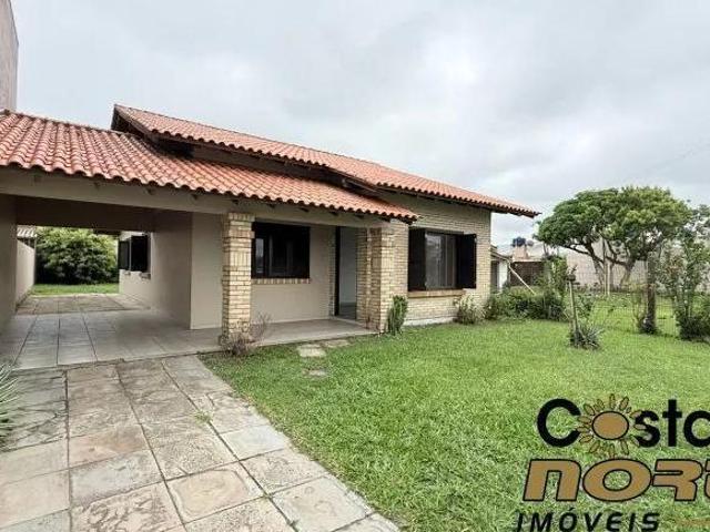 Casa Junto Av da Plataforma em Tramandaí