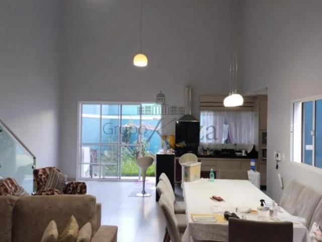 Casa Jacareí Residencial Parque dos Sinos 2 Dormitórios 143m²