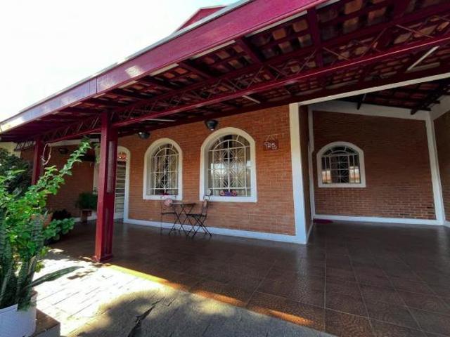 Casa, Jardim Uirá, São José dos Campos, SP