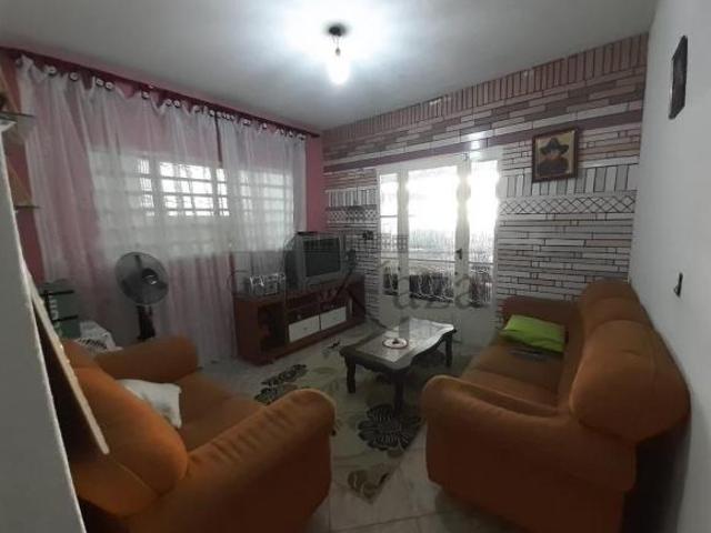Casa Jardim Uirá 6 Dormitórios 294,37m²