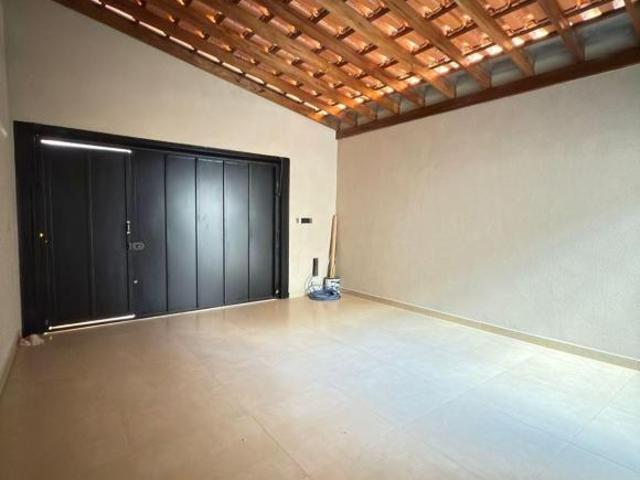 Casa Jardim Adelinha por R$ 385.000,00