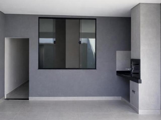 Casa Jardim Adelinha por R$ 390.000,00