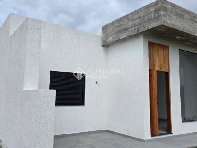 CASA JARDIM BEIRA MAR MEIO