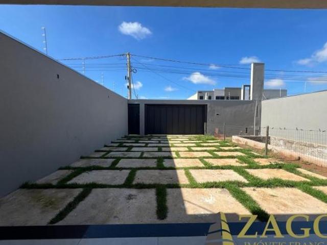 Casa Jardim Botânico por R$ 900.000.00