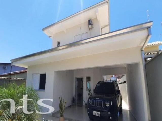 CASA JARDIM BRITÂNIA
