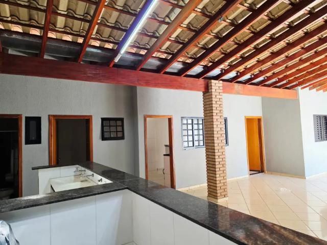 Casa Jardim Caparroz. Com 3 Dormitórios